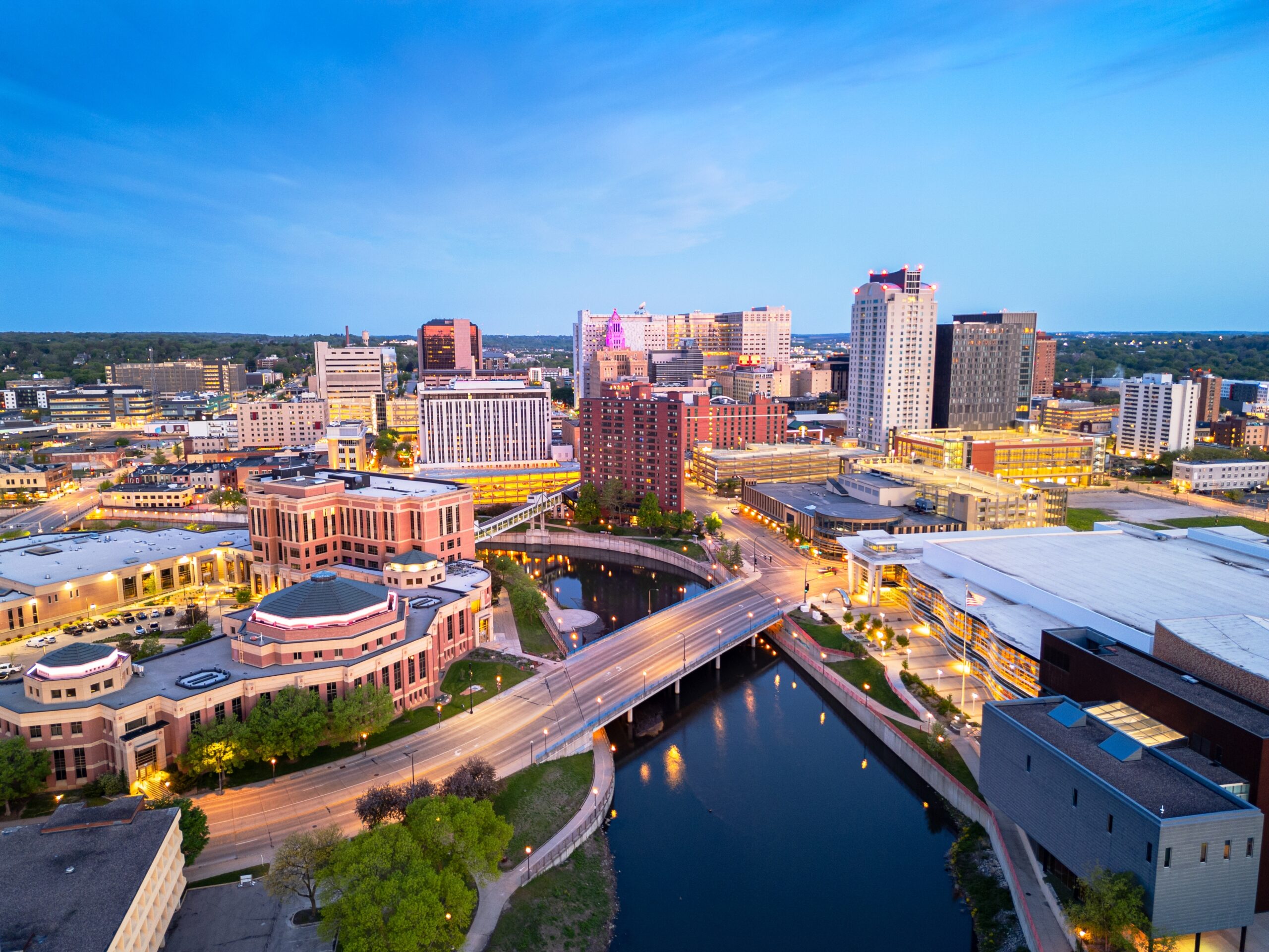 Rochester, MN School Bus Rentals - FirstCharter